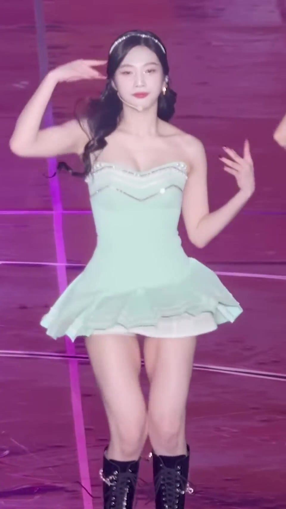 Joy Red Velvet