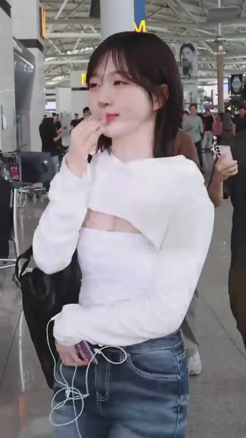 Nmixx Haewon Bae And Jiwoo